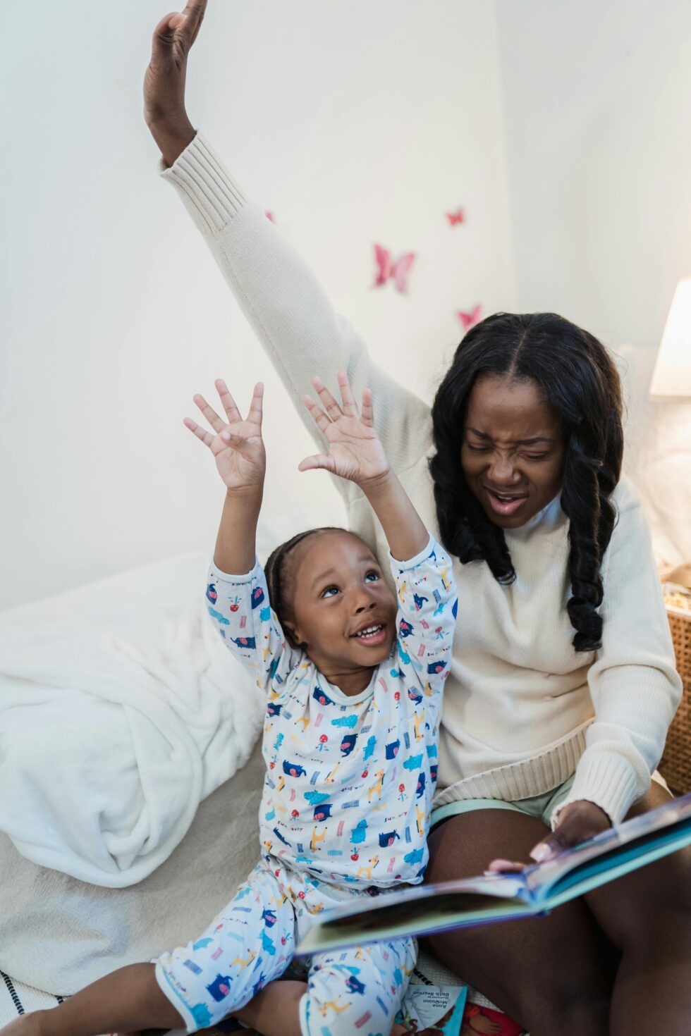 How to Keep Toddlers Engaged During Story Time: A Parent's Guide